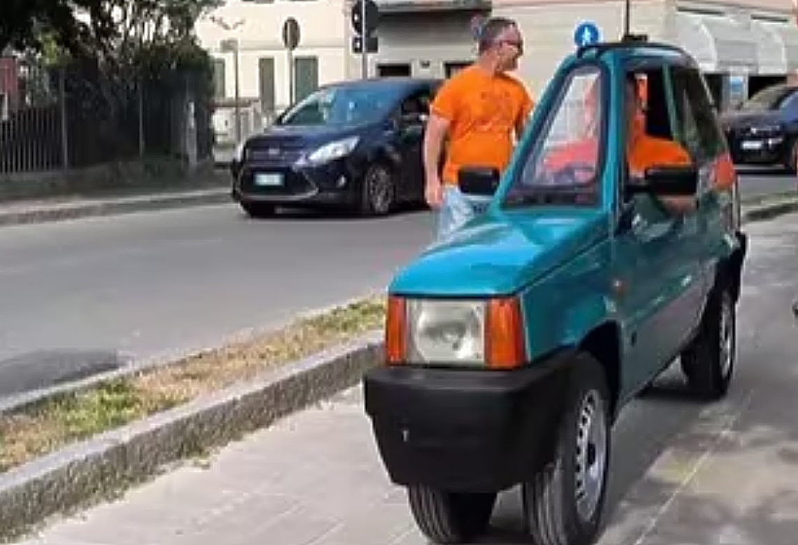Βίντεο με το «πιο λεπτό αυτοκίνητο στον κόσμο» άφησε άφωνους του ...